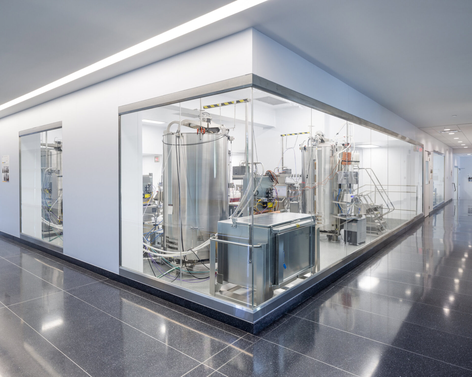 Modular Cleanrooms: Windows & Doors | AES Clean Technology